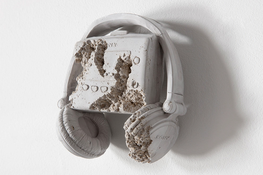 Time traveling: Sculpture Center hosts artist Daniel Arsham’s ‘Score ...