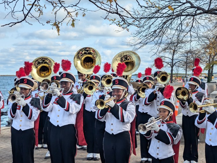 Shaw and Warrensville Heights marching bands to perform in Hawaii on ...